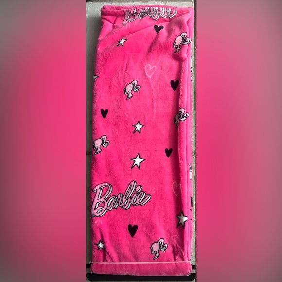 Barbie | Bedding | Pink Barbie Throw Blanket Barbie W Hearts Stars And ...